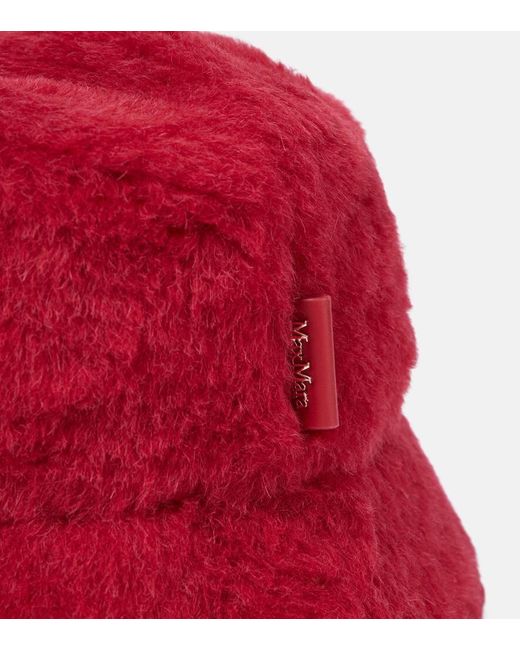 Max Mara Figura Wool And Silk Teddy Bucket Hat in Red | Lyst
