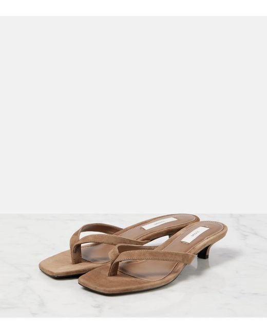 TOTEME Suede Thong Sandals in Brown | Lyst