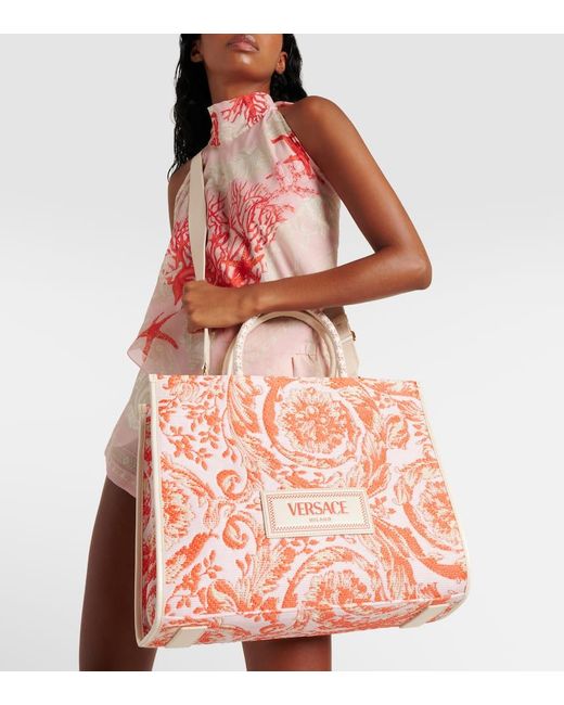 Versace Athena Barocco Large Leather Tote Bag in Red | Lyst