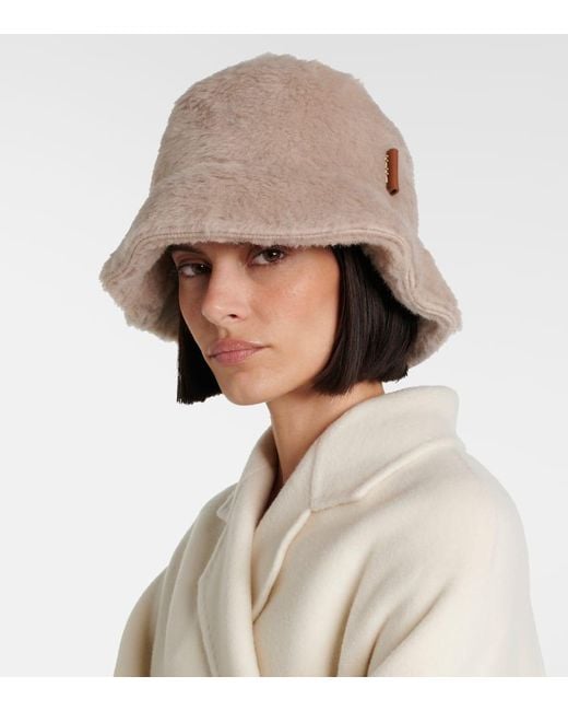 Max Mara Figura Teddy Wool And Silk Bucket Hat in Natural | Lyst