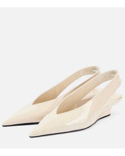 Totême Patent Leather Slingback Wedges in White | Lyst