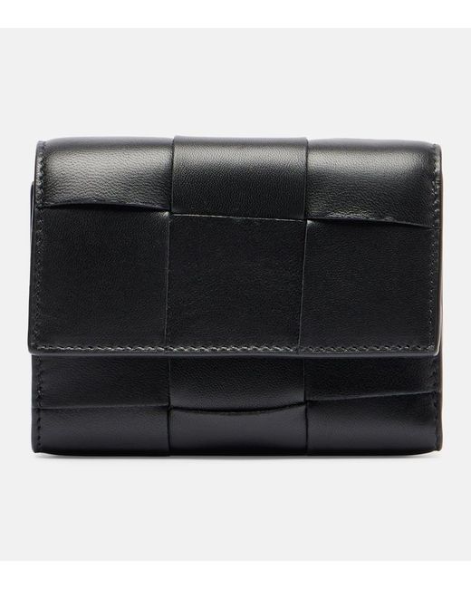 Bottega Veneta Cassette Small Intreccio Leather Wallet in Black | Lyst UK