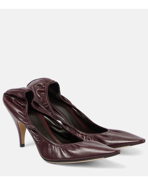 The Row Liisa 80 Leather Pumps in Brown | Lyst