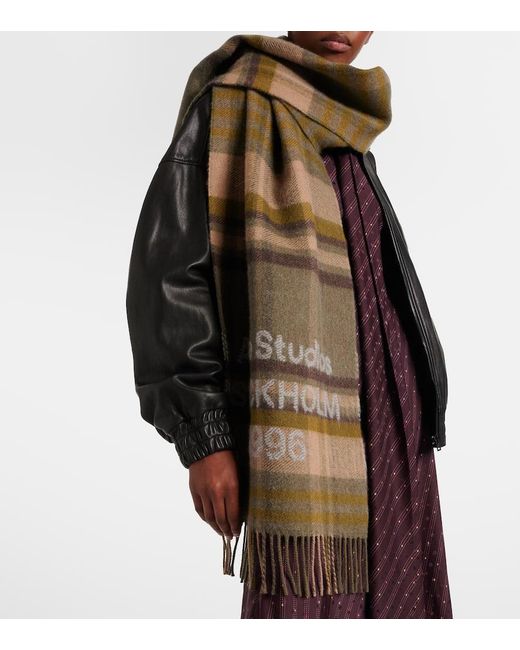 Acne Studios Logo Checked Wool Scarf in Natural | Lyst UK