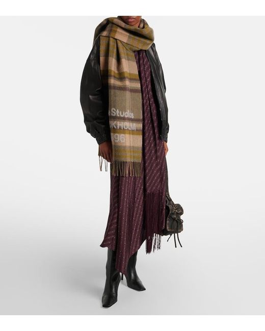 Acne Studios Logo Checked Wool Scarf in Natural | Lyst UK
