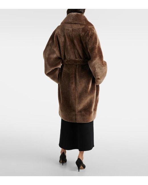 The Row Lucja Shearling Wrap Coat in Brown | Lyst