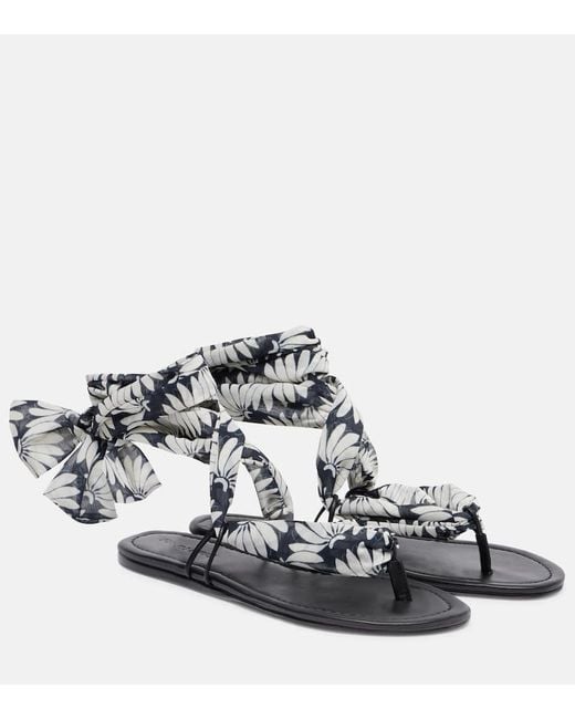 FARM Rio Floral Thong Sandals in White | Lyst