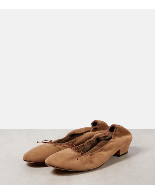 The Row Awar Shearling-Lined Suede Ballet Flats in Brown | Lyst