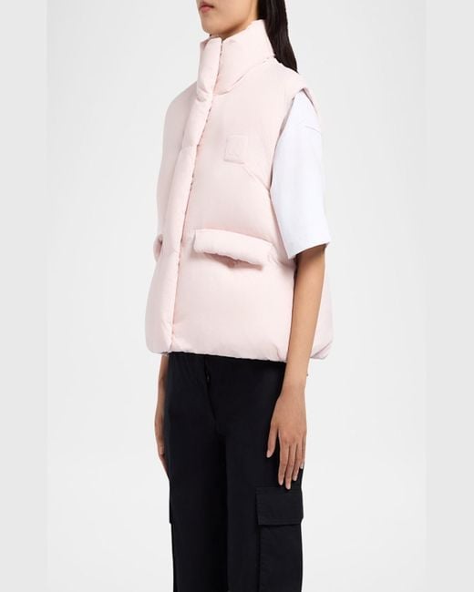 Moose Knuckles Katrina Turtleneck Puffer Vest in Pink | Lyst