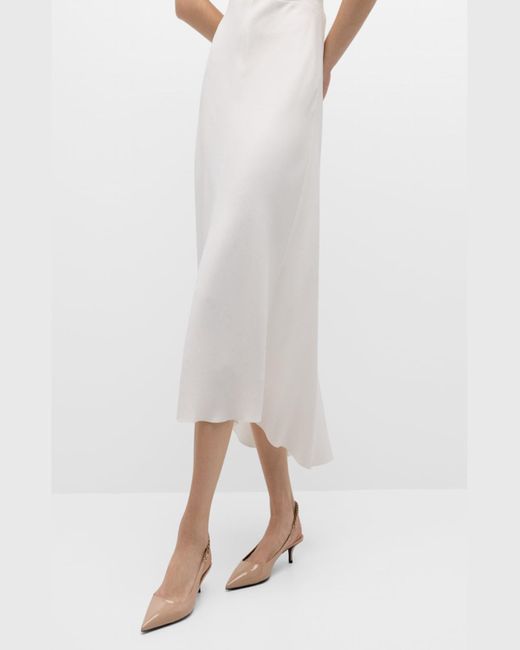 Gucci Signoria Patent Logo Chain Kitten Pumps in Metallic | Lyst