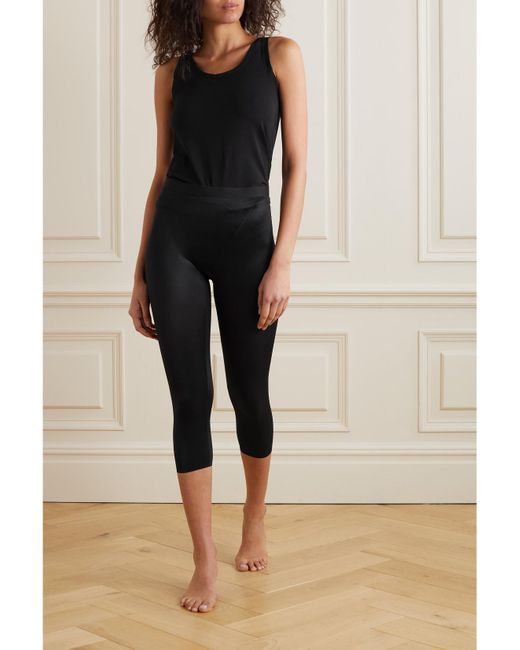 Spanx Shape Invisible Capri Leggings in Black | Lyst UK
