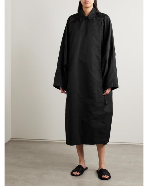 The Row Clint Oversized Silk-Shell Coat in Black | Lyst