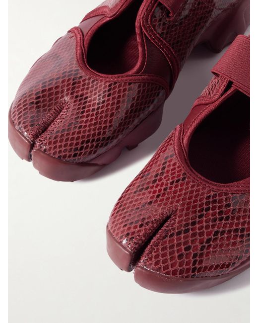 Nike Air Rift Snake-Effect Leather Split-Toe Sneakers in Red | Lyst UK