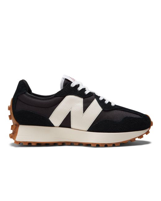 New Balance 327 in Black | Lyst