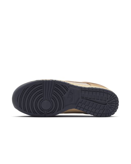 Nike Dunk Low Retro Se Shoes in Brown for Men | Lyst