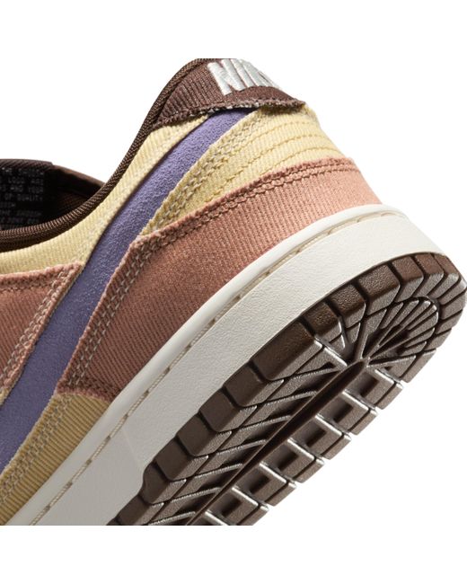 Nike Dunk Low Retro Se Shoes in Brown for Men | Lyst