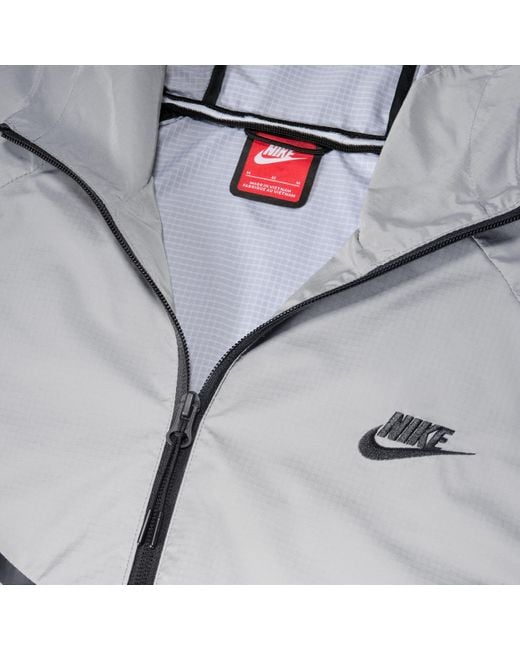 Nike Tech Woven Flash Jacket in Gray for Men | Lyst