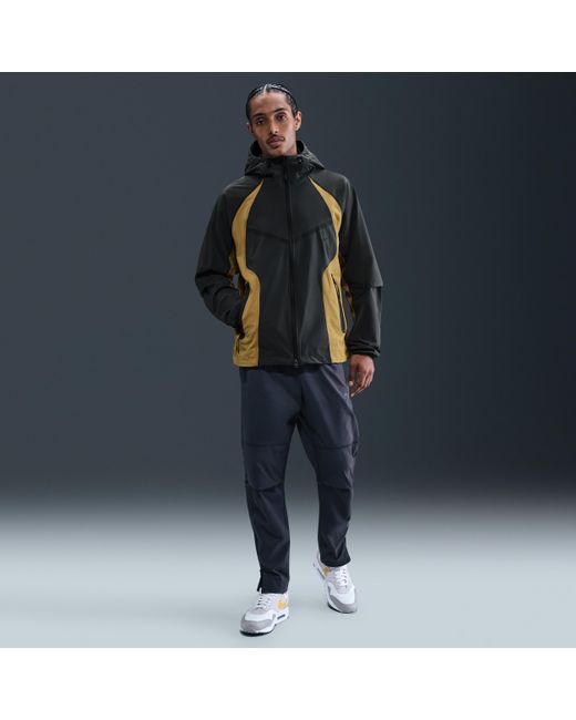 Nike Tech Dri-Fit Woven Color-Block Windrunner Loose Jacket in Blue for ...