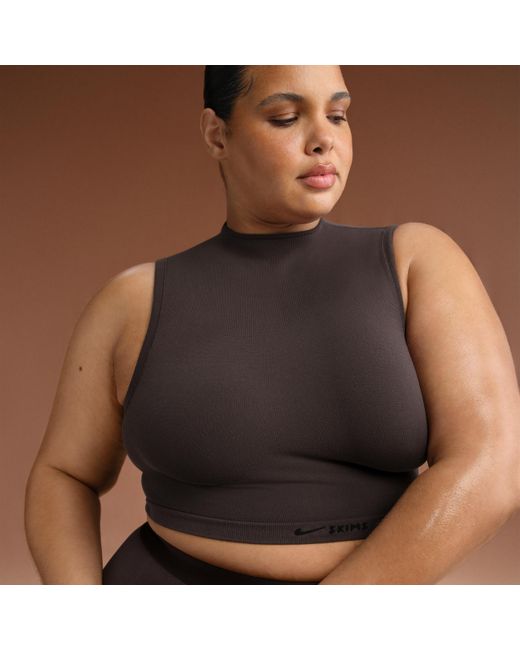 Nike Skims Vintage Seamless Mock-Neck Long-Line Bra in Brown | Lyst