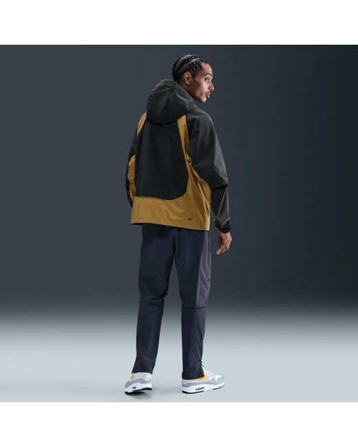 Nike Tech Dri-Fit Woven Color-Block Windrunner Loose Jacket in Blue for ...