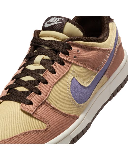 Nike Dunk Low Retro Se Shoes in Brown for Men | Lyst