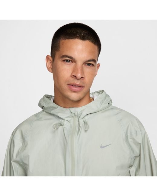 Nike 'Running Division Storm-Fit Adv Running Jacket in Green for Men | Lyst