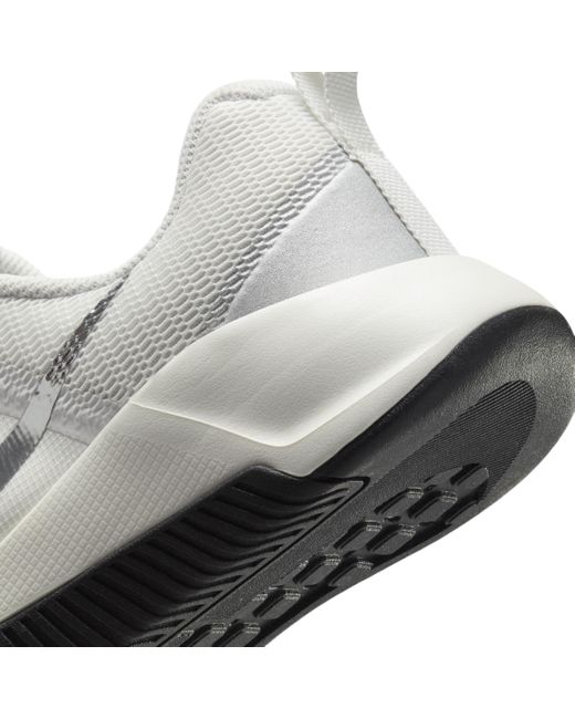 Nike Mc Trainer 3 Premium Workout Shoes in White | Lyst