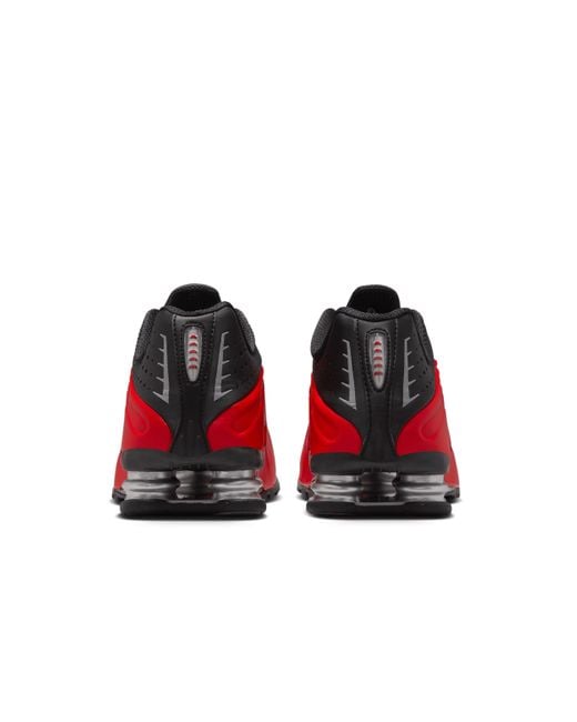Nike Shox R4 Shoes in Red for Men | Lyst