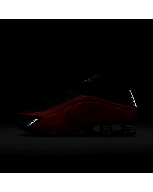 Nike Shox R4 Shoes in Red for Men | Lyst