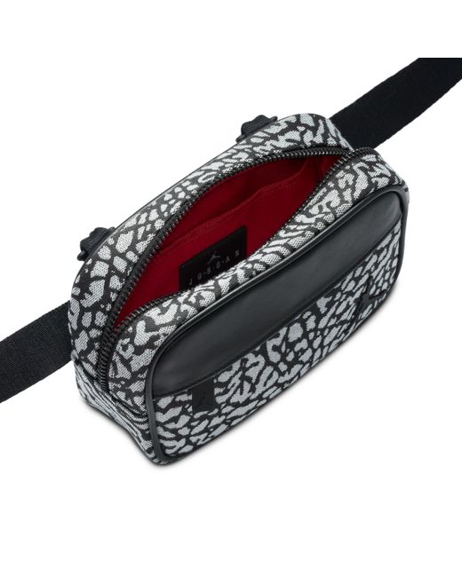 Nike Icon Camera Bag (1.6L) in Black for Men | Lyst