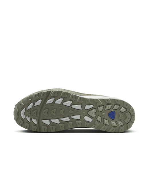 Nike Acg Air Exploraid Shoes in Gray for Men | Lyst