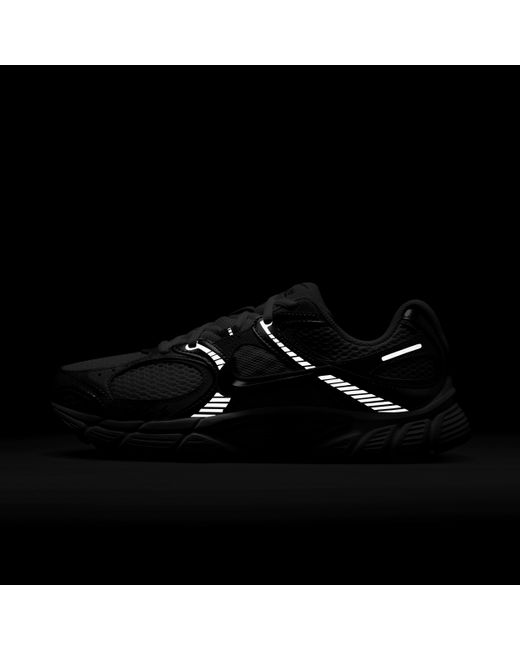 Nike V5 Rnr Shoes With Reflective Accents in Gray | Lyst