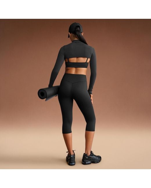 Nike Skims Matte Micro-Scoop Bra in Black | Lyst