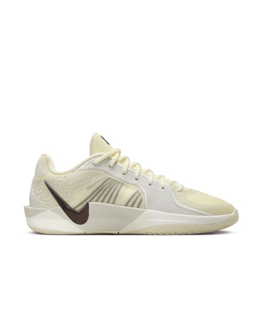 Nike Sabrina 2 Basketball Shoes in Natural | Lyst