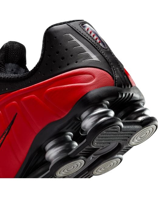 Nike Shox R4 Shoes in Red for Men | Lyst