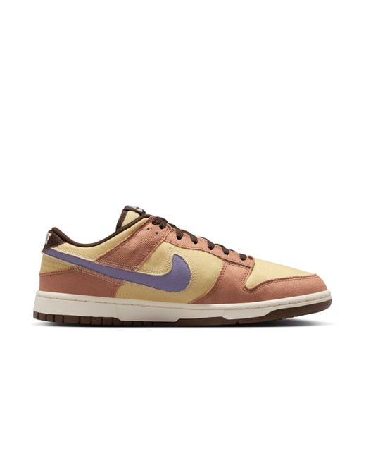 Nike Dunk Low Retro Se Shoes in Brown for Men | Lyst