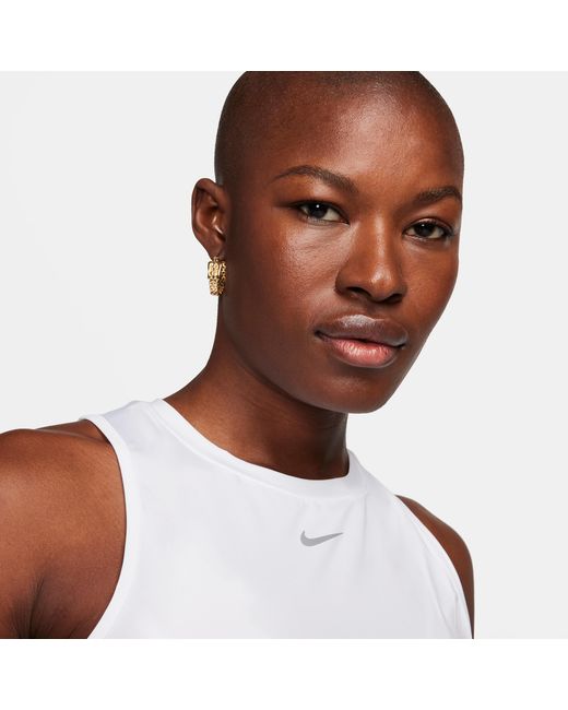 Nike One Classic Dri-Fit Cropped Tank Top in White | Lyst
