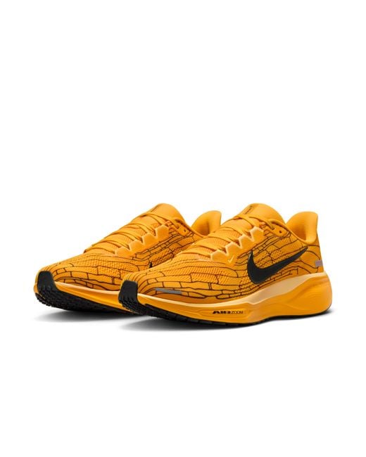 Nike Pegasus 41 Lv8 Road Running Shoes in Orange for Men | Lyst
