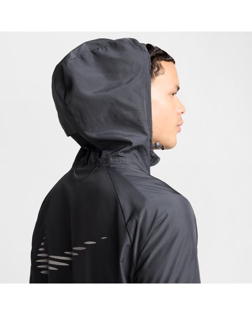 Nike Miler Flash Water-Repellent Running Jacket in Gray for Men | Lyst