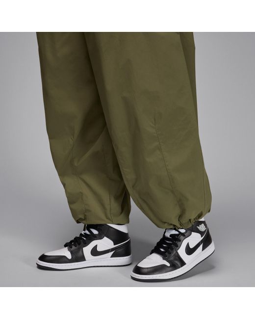 Nike Nike Flight Chicago Parachute Pants in Green | Lyst
