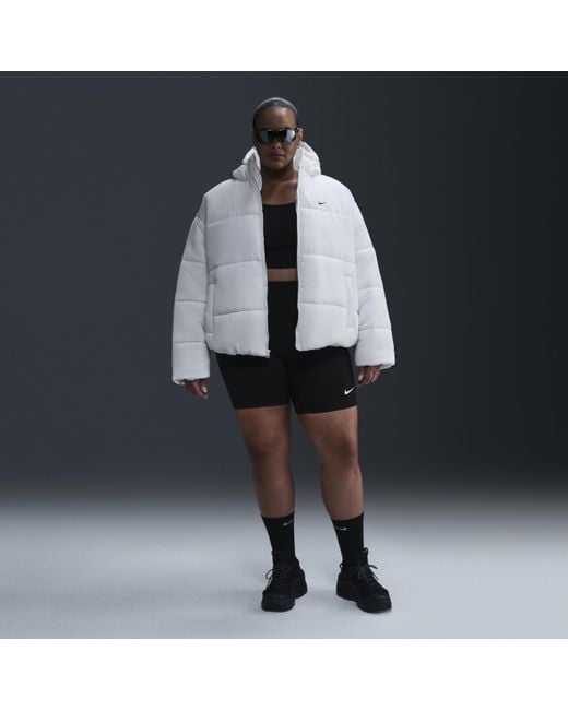 Nike Sportswear Classic Puffer Therma-Fit Loose Hooded Jacket (Plus Size) in Gray | Lyst