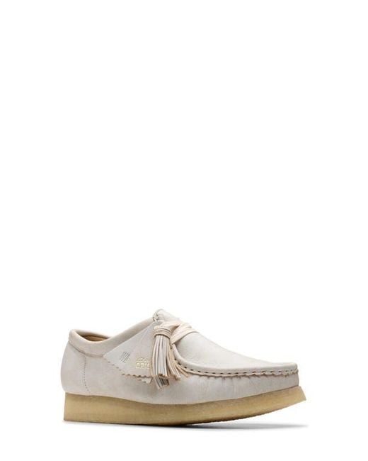 Clarks Wallabee Chukka Boot in White | Lyst