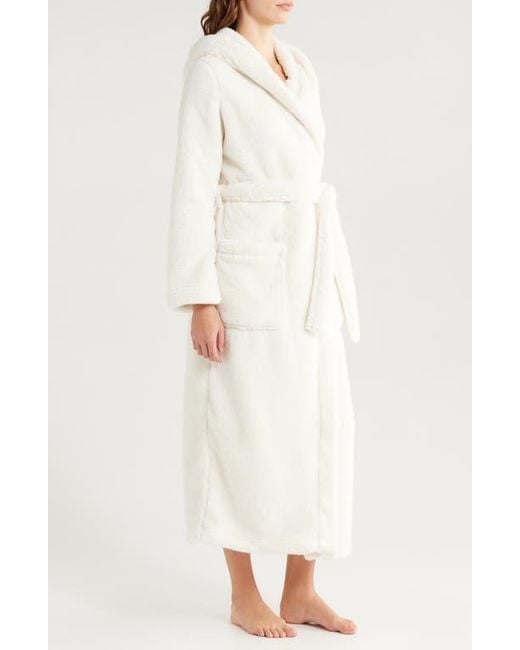 UGG Aarti Long Fleece Robe in White | Lyst