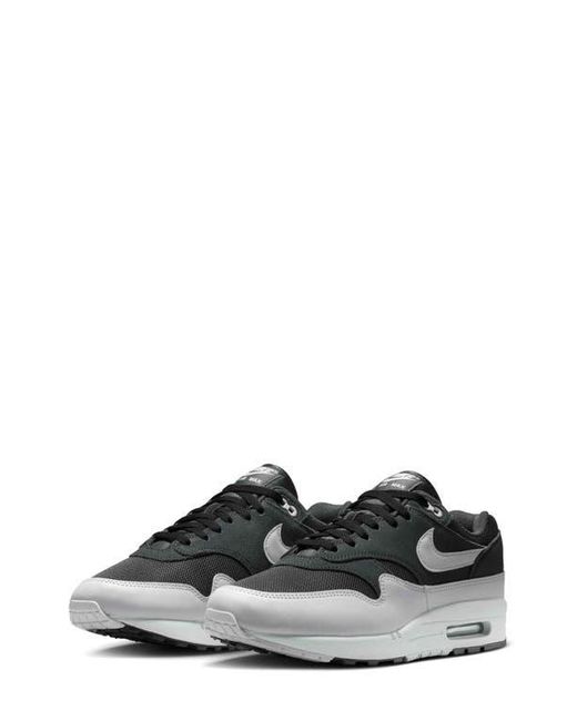 Nike Air Max 1 Essential Sneaker in Black for Men | Lyst