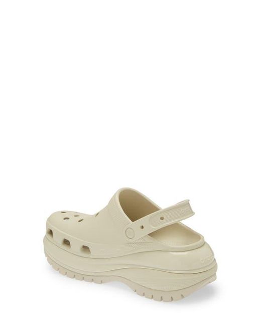 Crocs™ Classic Mega Crush Platform Clog in White | Lyst