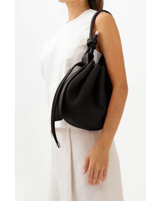 BEHNO Medium Ina Pebble Leather Shoulder Bag in Black | Lyst