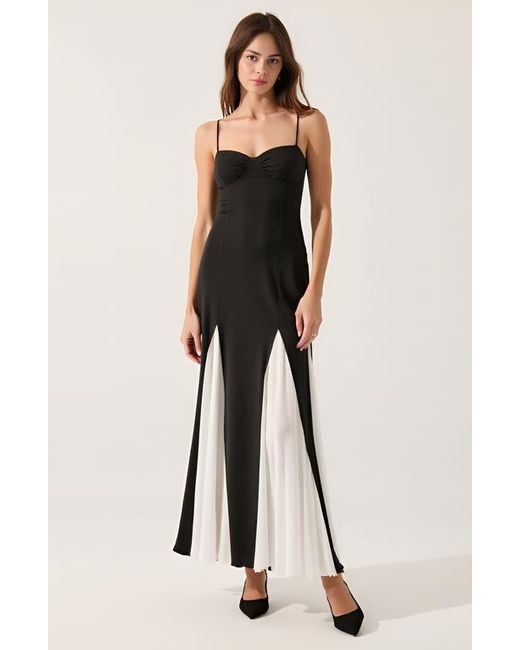 Modenaire Spaghetti Strap Bustier Maxi Dress With Pleated Contrast ...