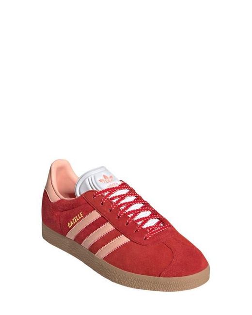 adidas Gazelle Sneaker in Red | Lyst