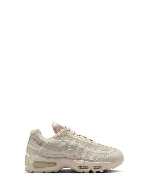 Nike Air Max 95 Sneaker in Gray | Lyst