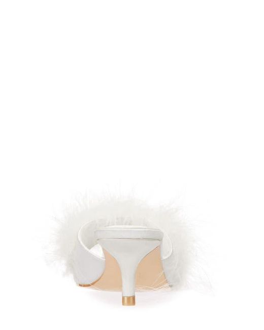 Memoi Mona Marabou Feather Pump in White | Lyst